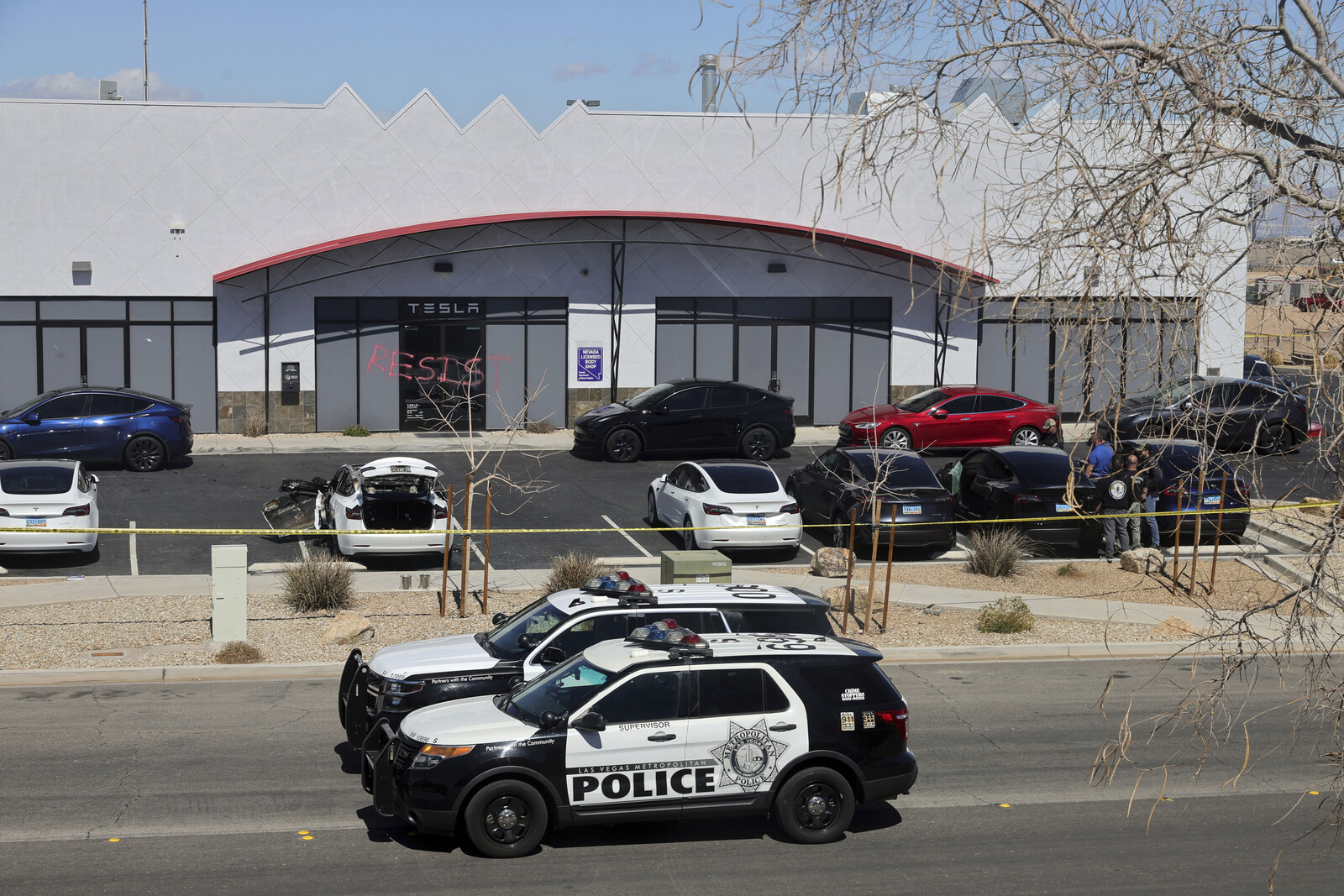 FBI Probes Tesla Attacks in US as Domestic Terrorism | Sweden Herald