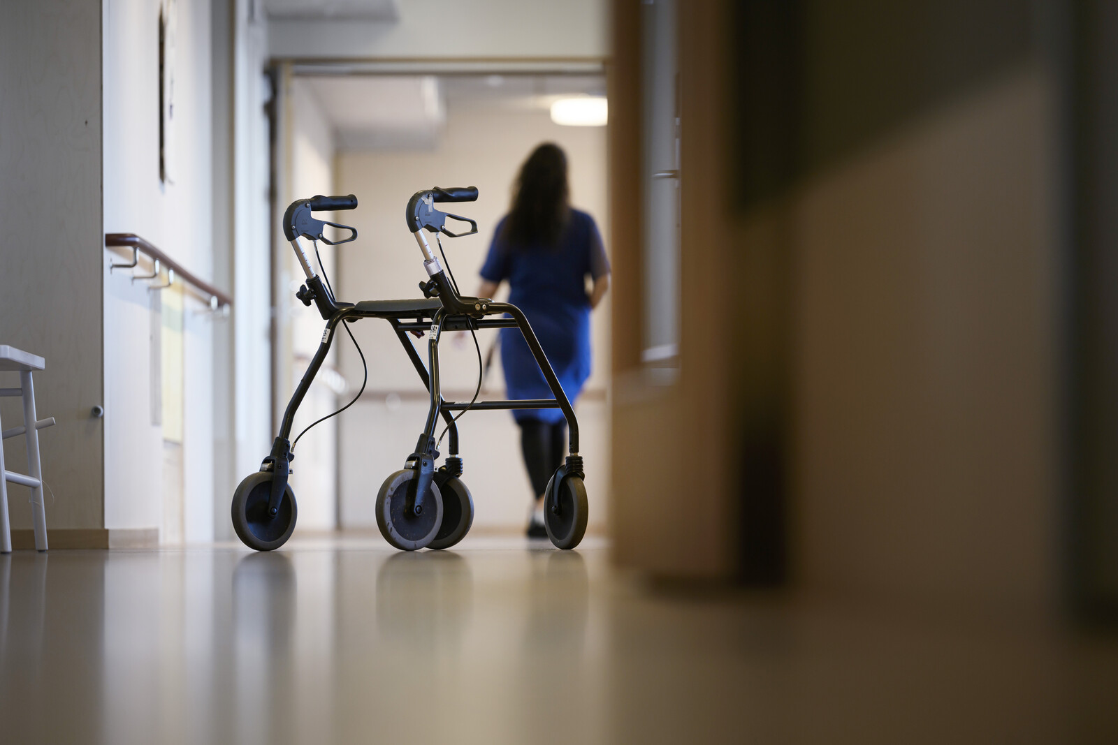 17,000 Summer Jobs Still Available to Apply For | Sweden Herald