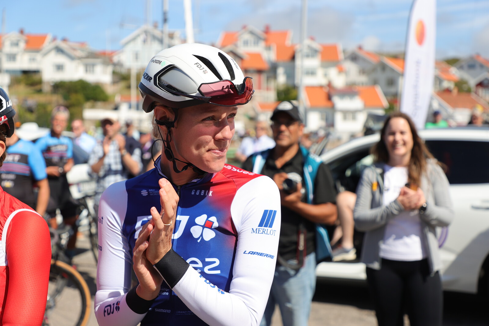 Emilia Fahlin Suffers Severe Crash in Tour of Spain Stage Three | Sweden Herald