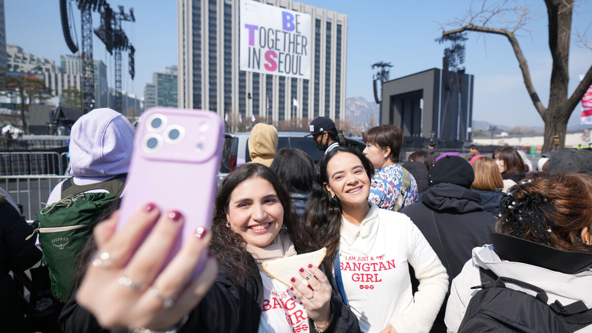 BTS - fans take over Seoul: An honor | Sweden Herald