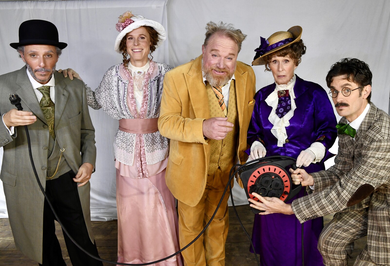 Eva Rydberg becomes the guardian of morality in a classic farce ...