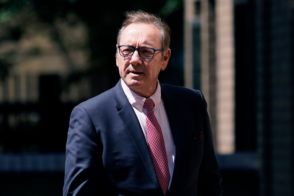 Spacey evicted but refuses to move | Sweden Herald