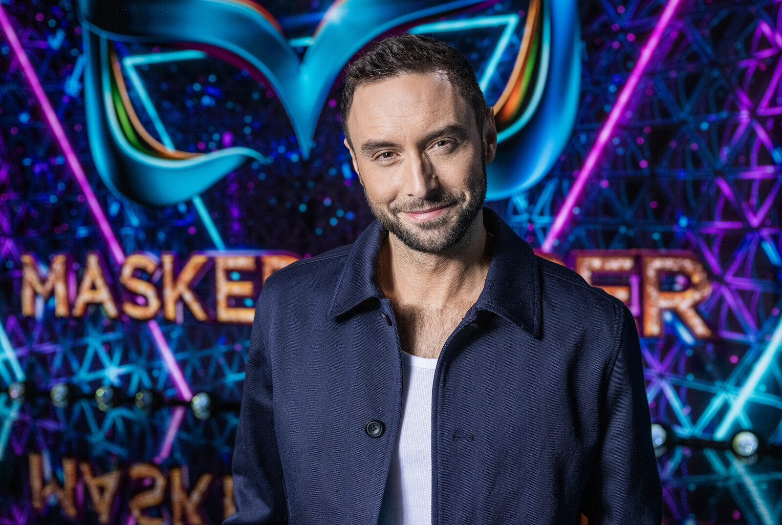 Hellenius Confirms Masked Singer Unchanged Despite Divorce Rumors ...