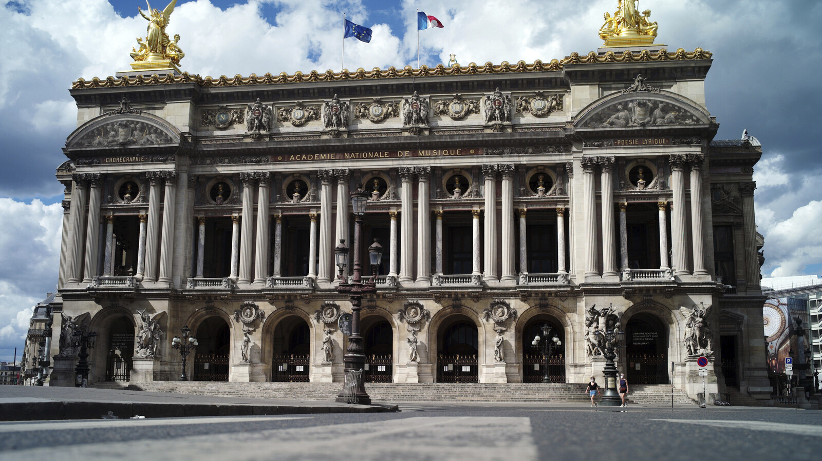 Paris Opera Closes for Renovation | Sweden Herald