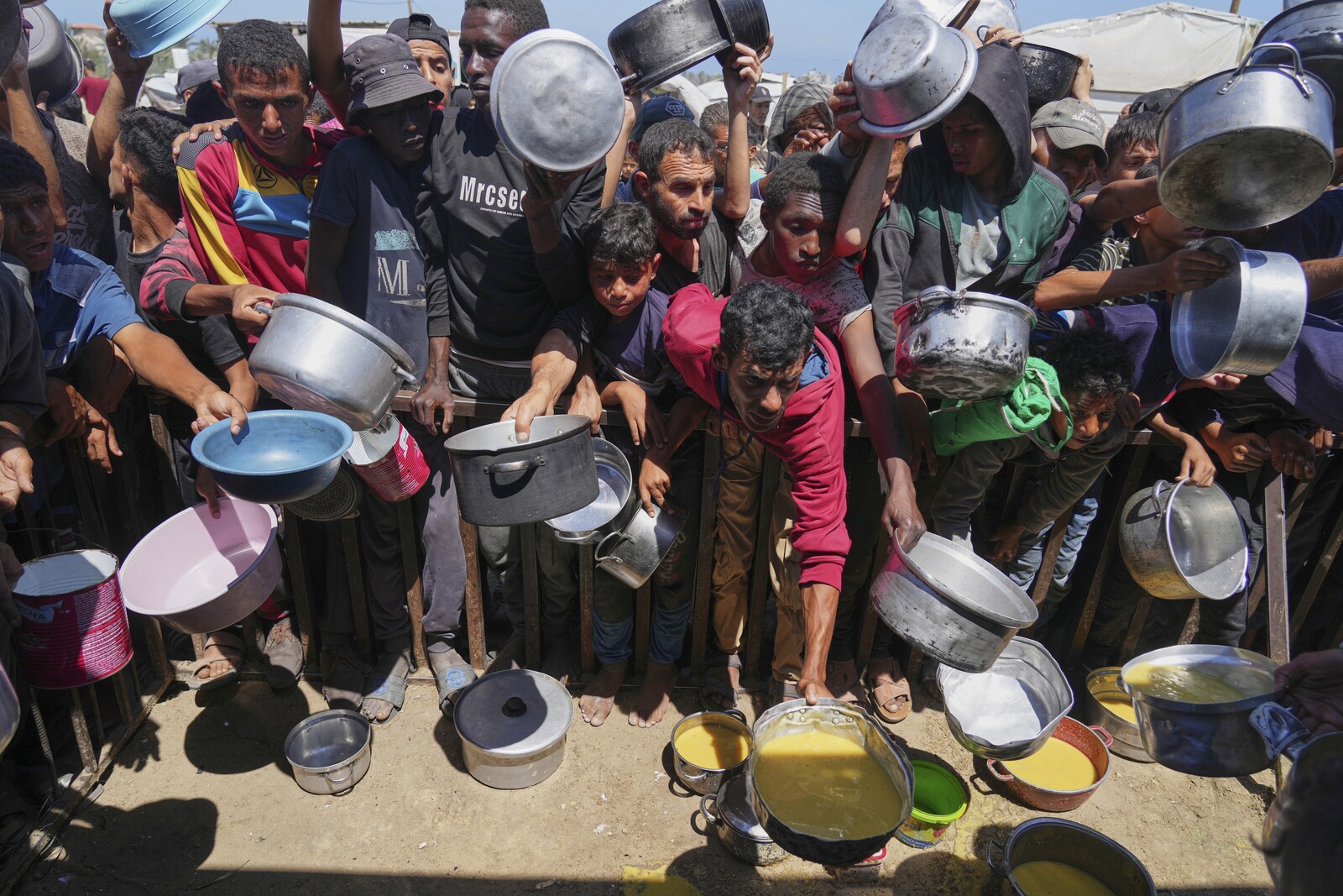 Emergency Aid Plan for Gaza Faces Criticism Over Humanitarian Concerns ...