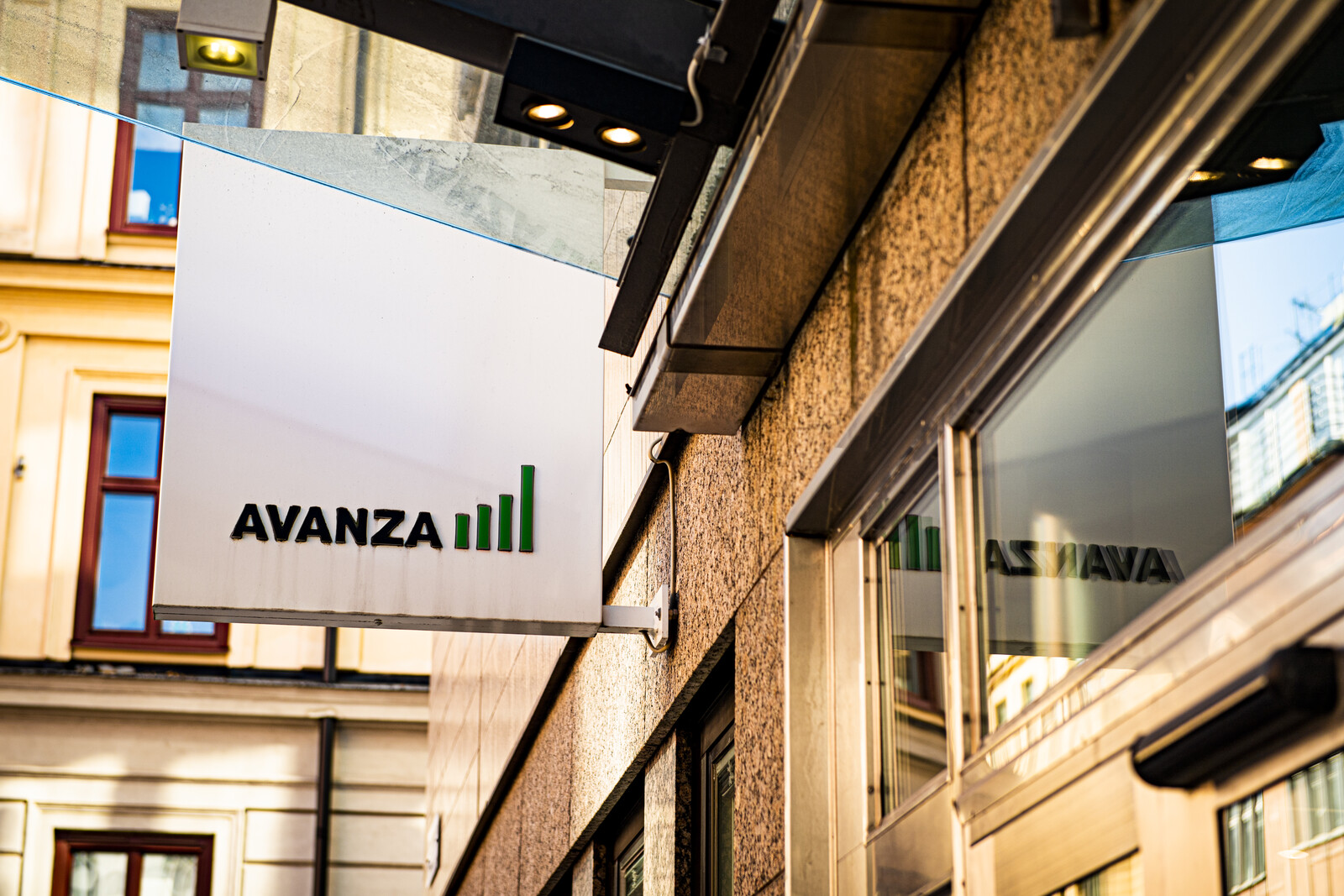 Avanza Posts Record Profit Despite Stock Market Volatility | Sweden Herald