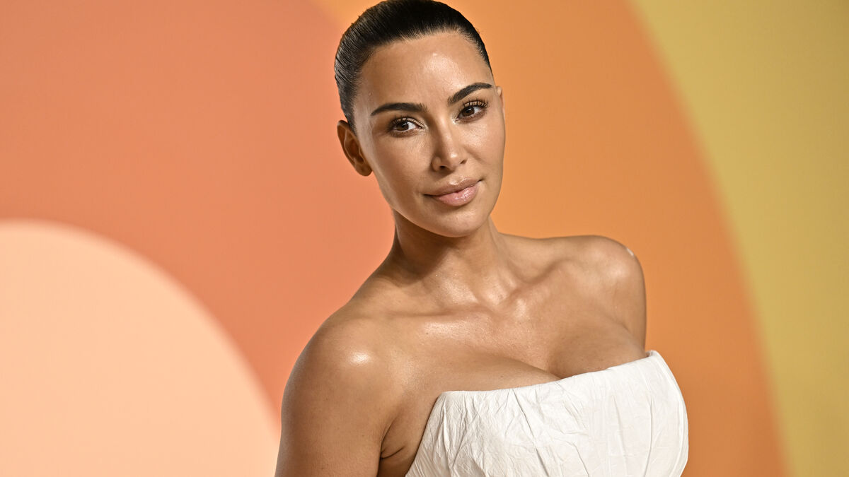 Kim Kardashian's Drama Series Premieres November 4 on Disney+ | Sweden ...