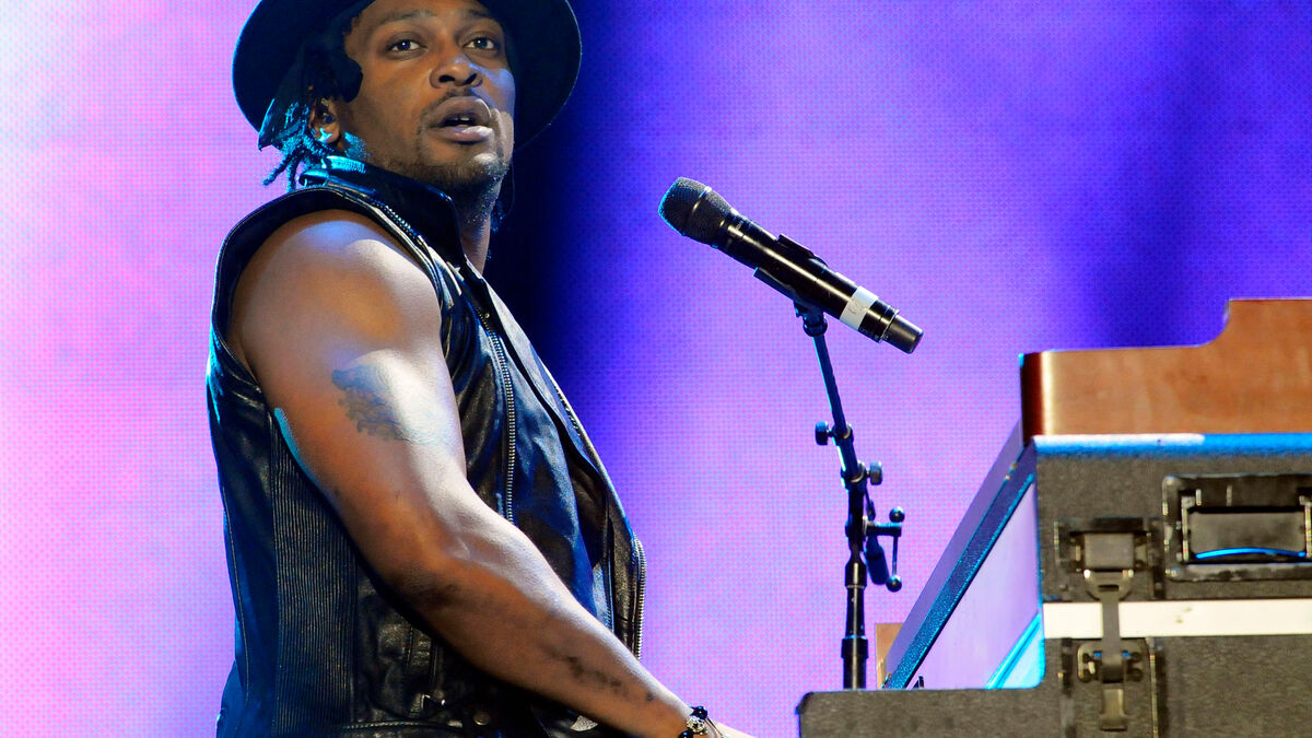 Beyoncé and Stars Pay Tribute to Neo-Soul Pioneer D'Angelo | Sweden Herald