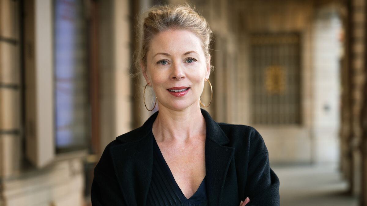 Julia Dufvenius Joins New Season of "Here is Your Refrigerator ...