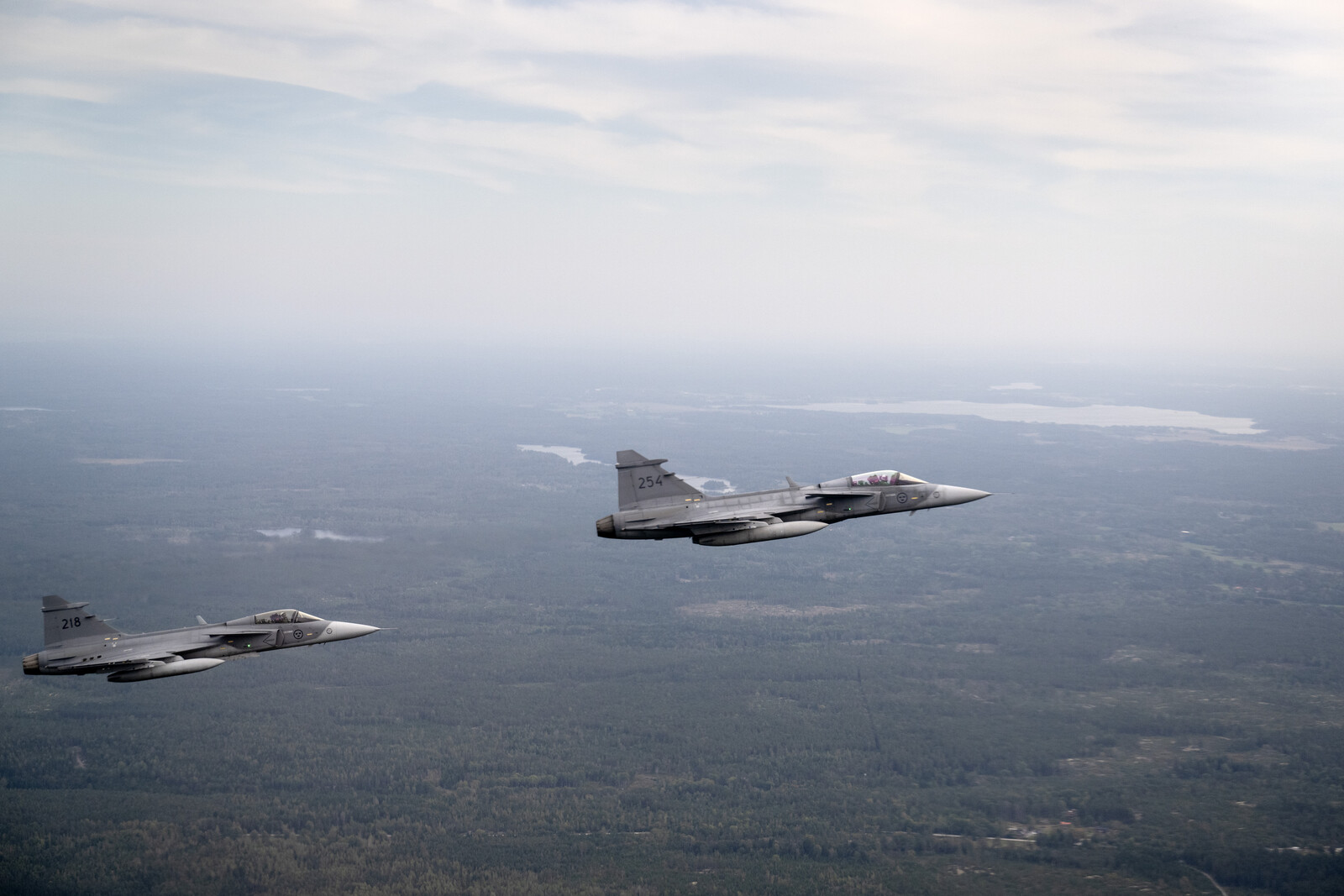 Swedish fighter jets in operation against Russian military aircraft ...