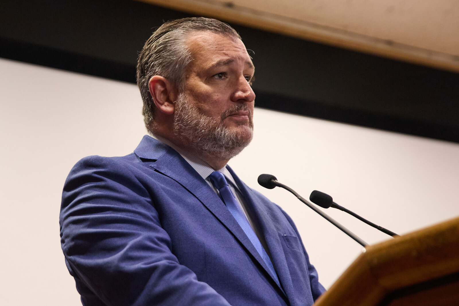 Ted Cruz Criticizes FCC Threat to ABC Over Kimmel's Comments | Sweden ...